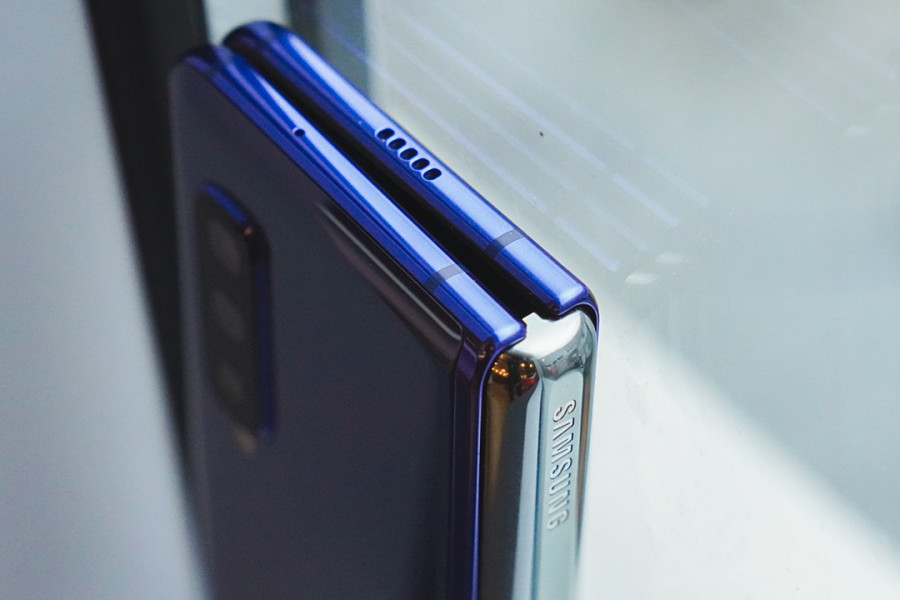 Samsung выпустит доступный складной смартфон среднего класса